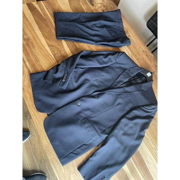 Valentino | Suits & Blazers | Mens Valentino 2 Piece Suit Black 42s ...